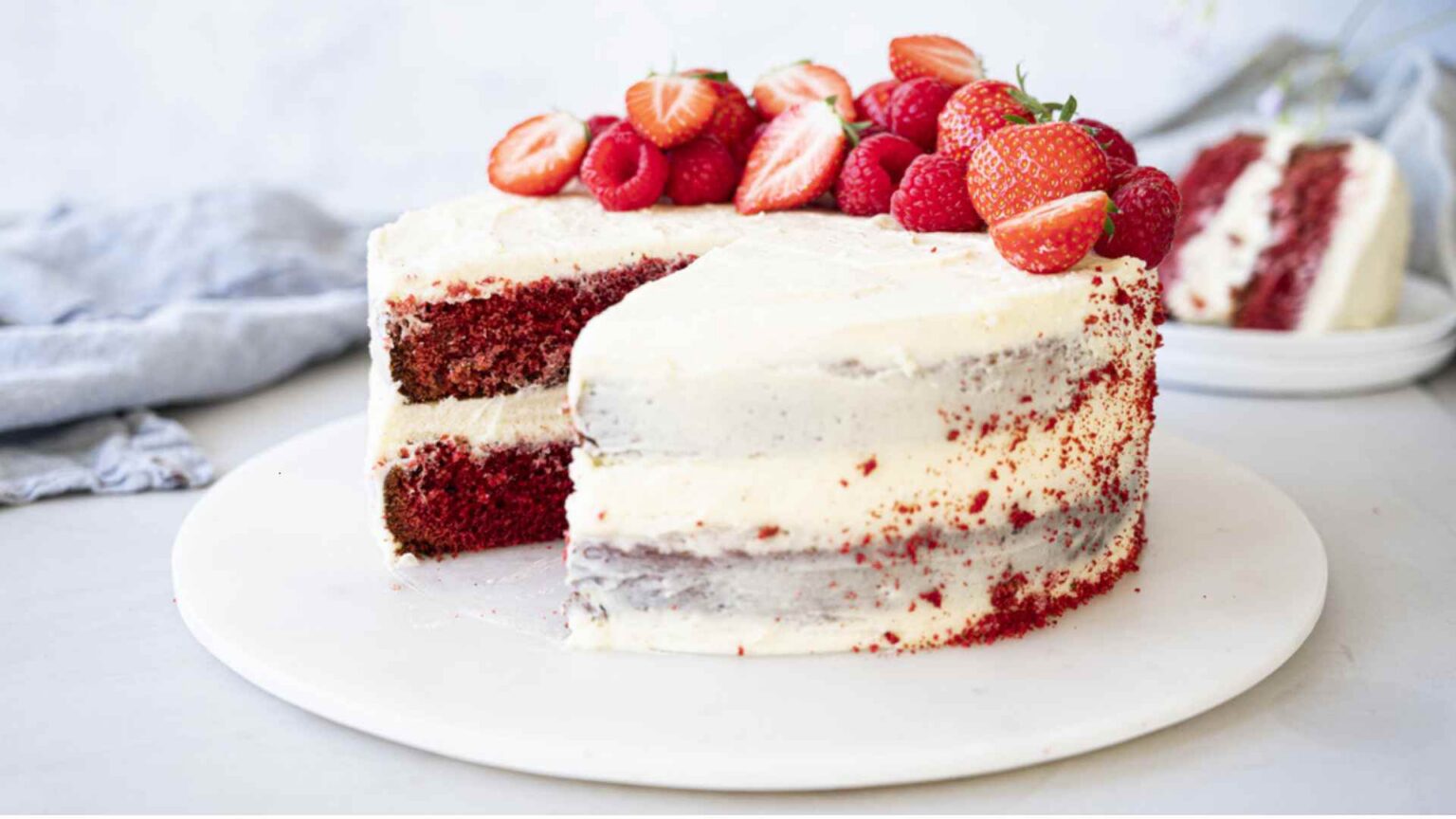 Red velvet-kake som imponerer – saftig, rød og uimotståelig